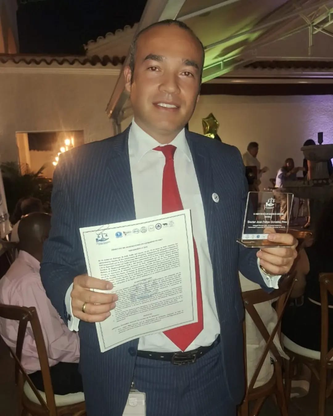 Reconocimiento al Decano Juan Felipe González Ríos como Abogado del Año ...
